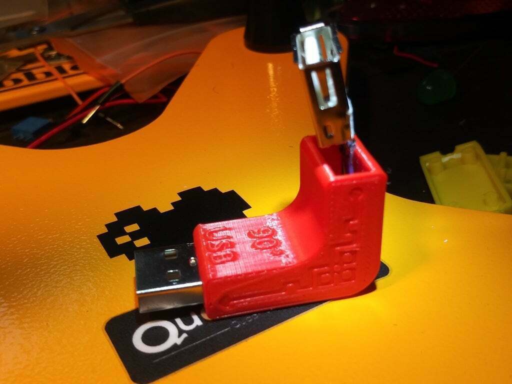 Free STL file Nobble's 90 Degree USB Adapter (Male/Female) Right Angle ...