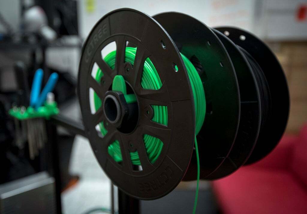 Download free STL file Universal Filament Spool Bearing Adapter (Super ...