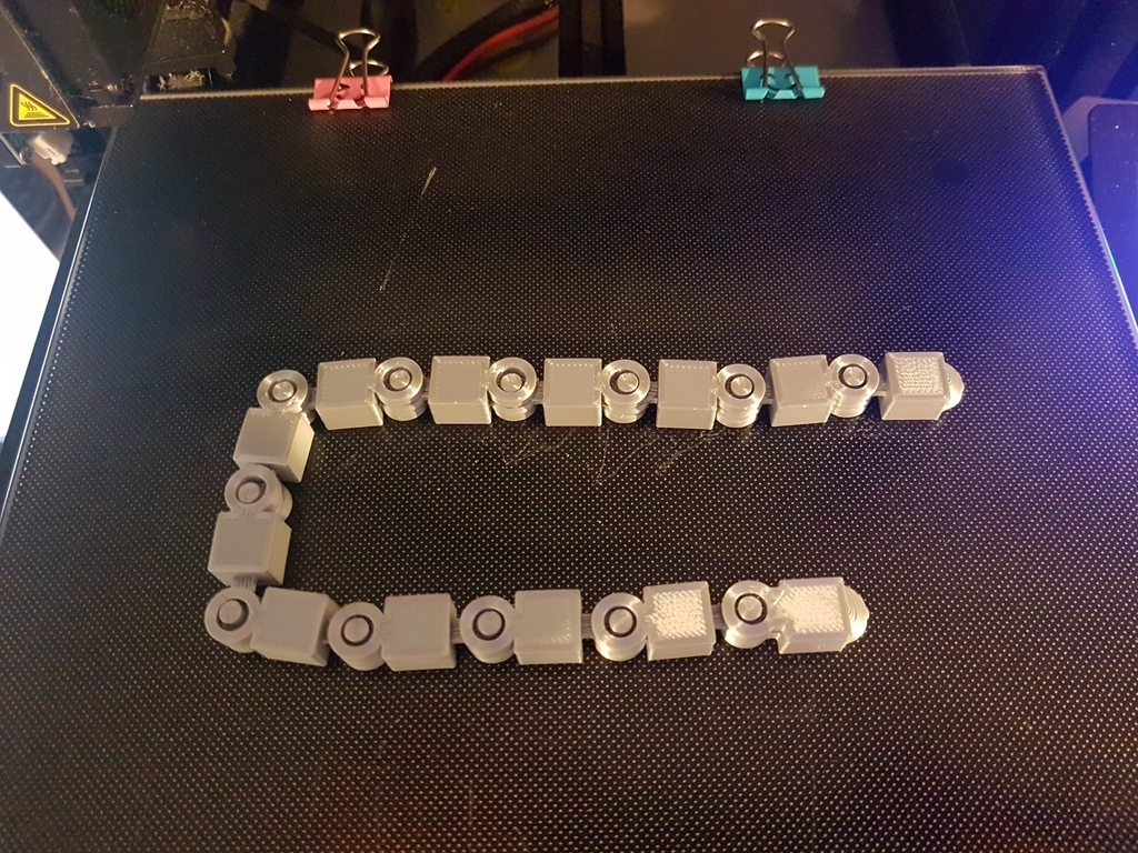 Free 3D file Robo worm 🪱・3D print object to download・Cults