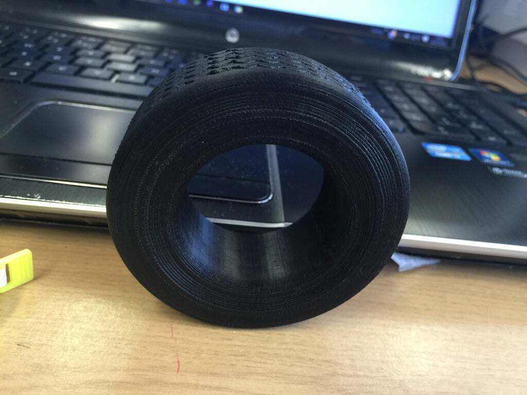 Free STL file Tyre - Tyre With Rims and Rims only (updated)・3D print ...