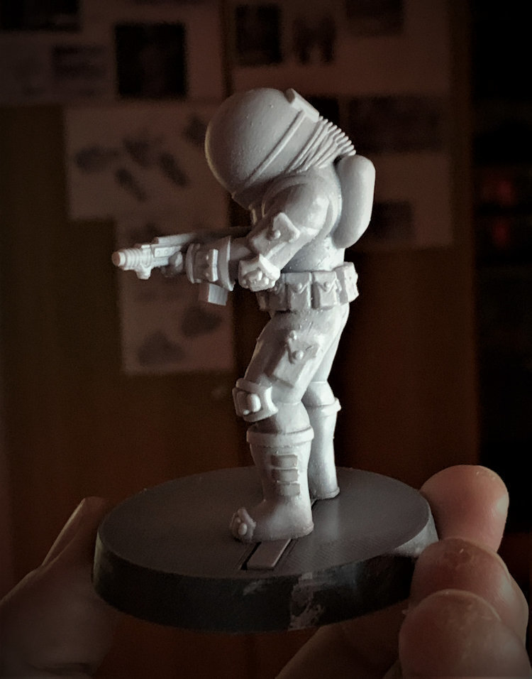 Free STL file Retro Space Man / Vintage 50's Sci-Fi Soldier - 28mm ...