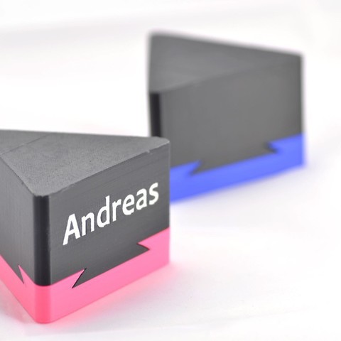 Download free 3D printer designs Locked Dovetail Triangle Gift Box ・ Cults