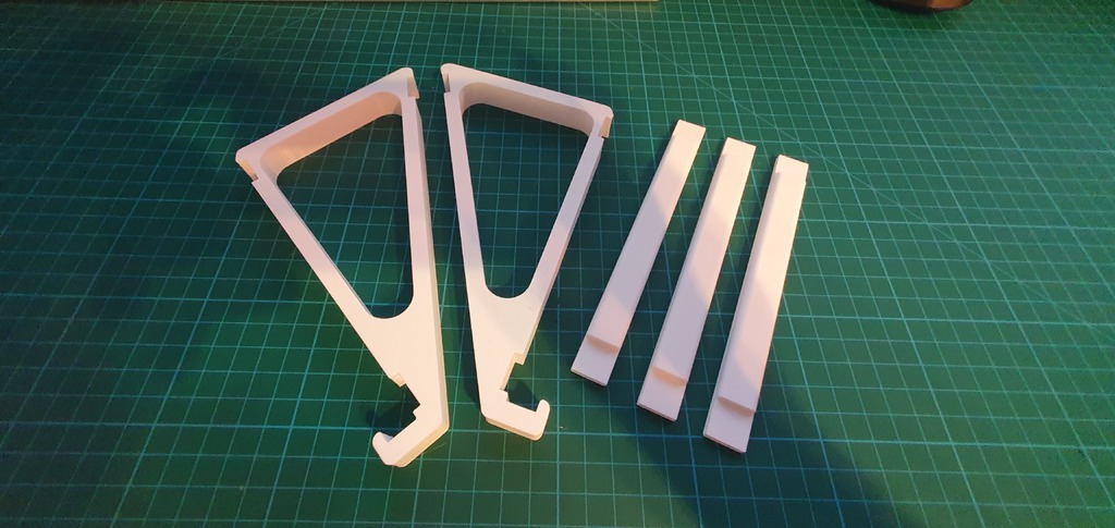 Free 3D file Macbook Pro 16 stand・3D print design to download・Cults