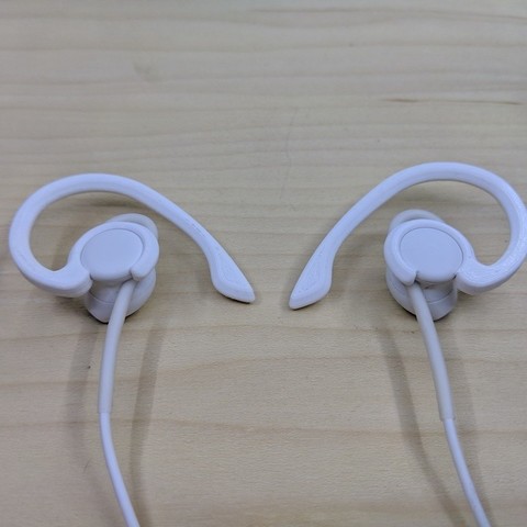 Download free STL file Google Pixel 3 earbuds hook • 3D printable ...