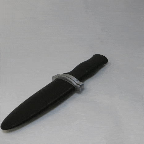 STL file Theatre dagger with retractable blade・Model to download and 3D ...