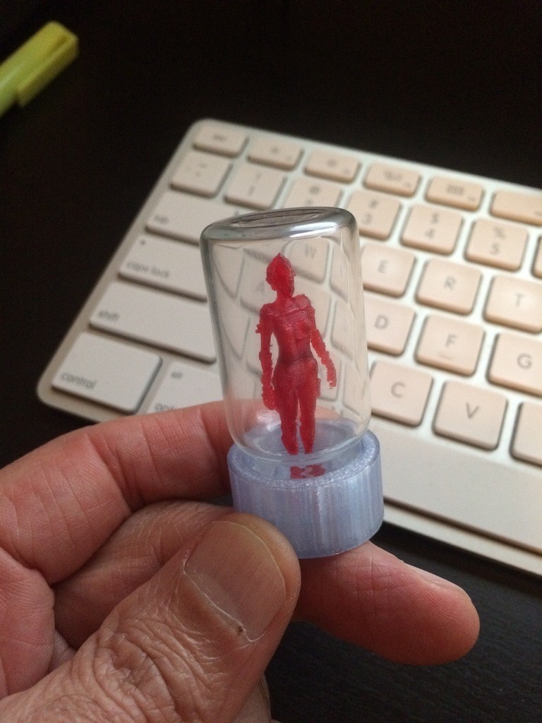 Free STL file Suspended Animation Chamber 🫙・Design to download and 3D ...