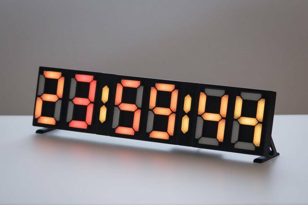 Archivo STL gratis Reloj de 7 segmentos - Edición para pequeños ...