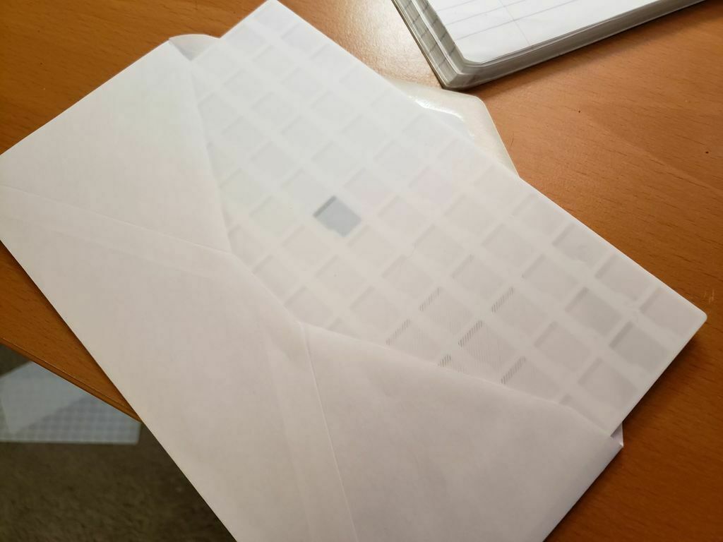 Free STL file Micro SD card envelope tray ️・3D printable model to ...