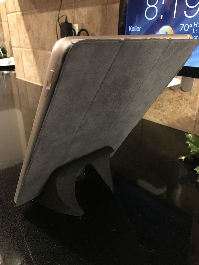 Free STL file iPad Stand・3D print model to download・Cults