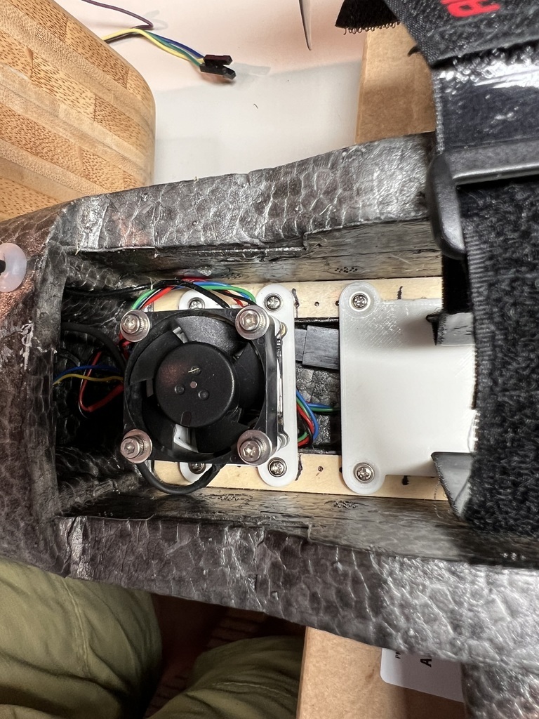 Free 3D file T1 Ranger (Heewing) Battery/ DJI Airunit mounting plate・3D ...