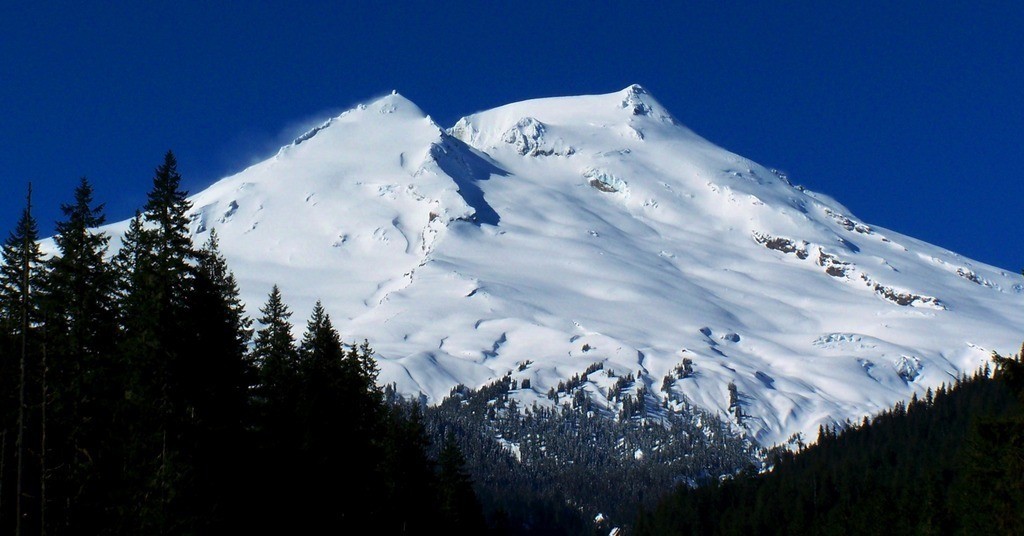 Бесплатный STL файл Mount Baker・Дизайн 3D принтера для загрузки・Cults