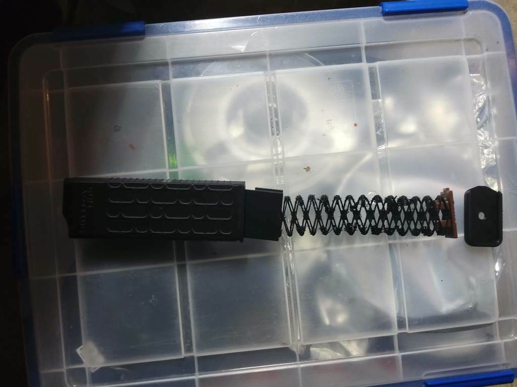 Free STL file AA Battery Magazine follower spring・3D printable model to ...