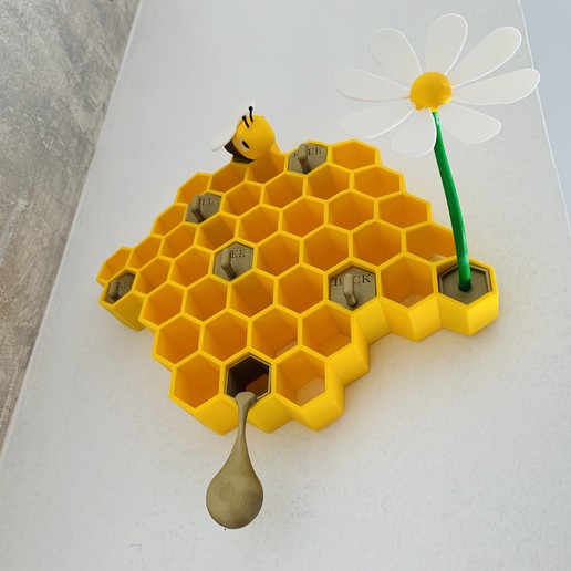 Download STL file Bee Keys holder • 3D printing model ・ Cults