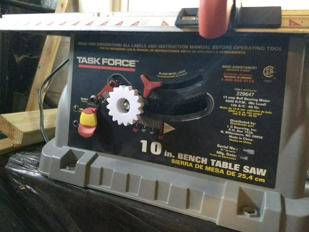 Free 3D file Task Force Bench Table Saw Knob 🪚・3D printable design to ...