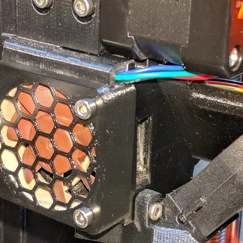 Download free 3D printer designs Prusa i3 MK3 Noctua Extruder fan cover ...