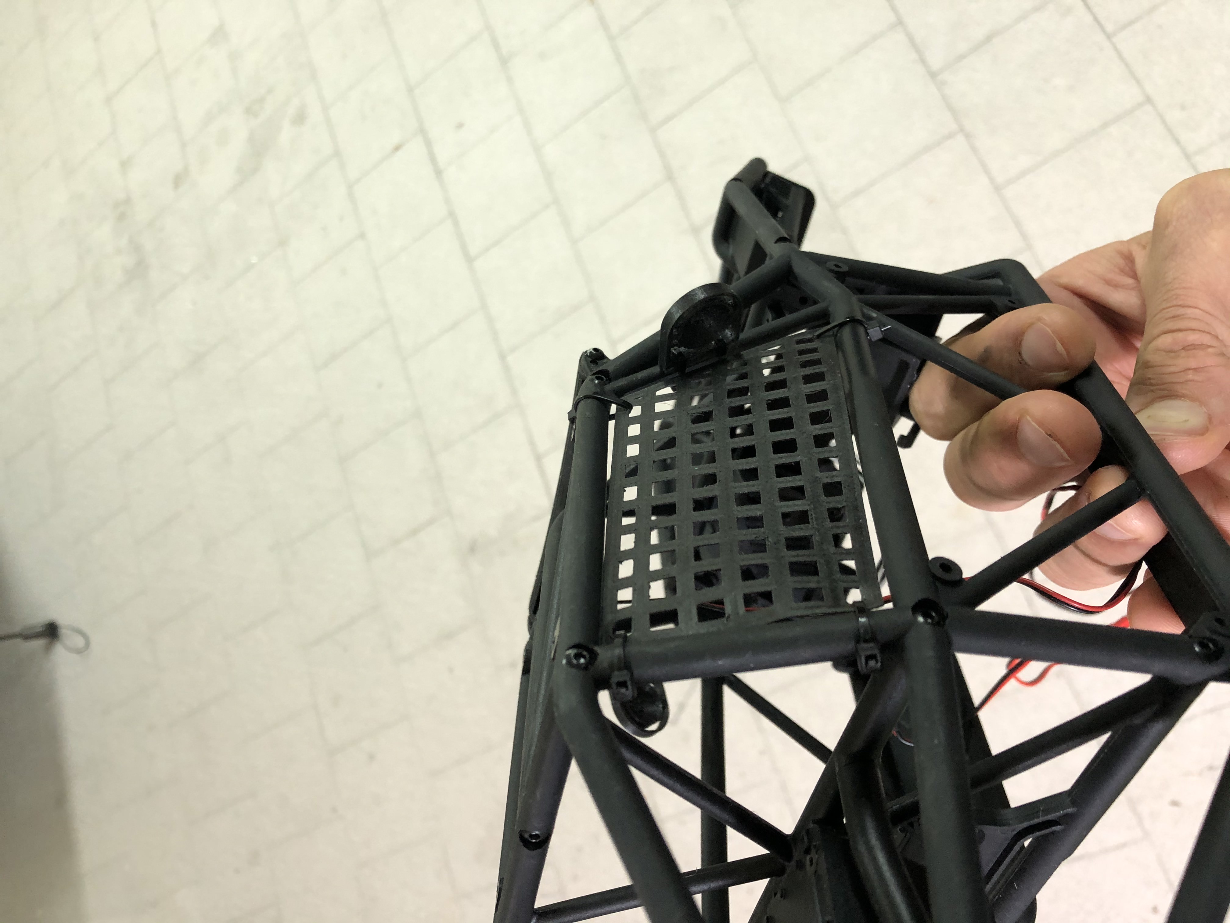 STL file AXIAL CAPRA WINDOW NET 🪟・3D printable model to download・Cults