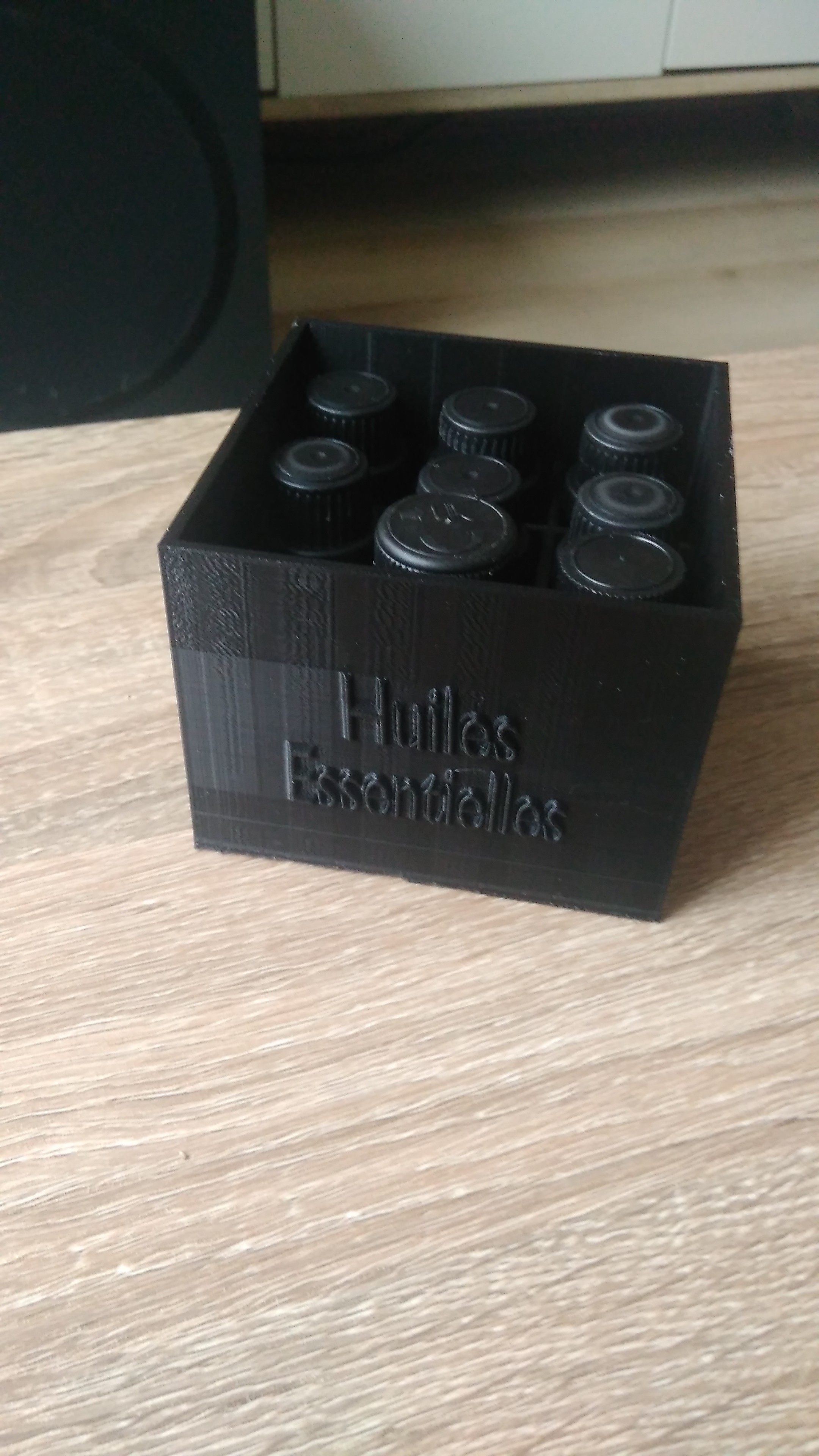 Free STL file storage of essential oils・3D printing model to download・Cults