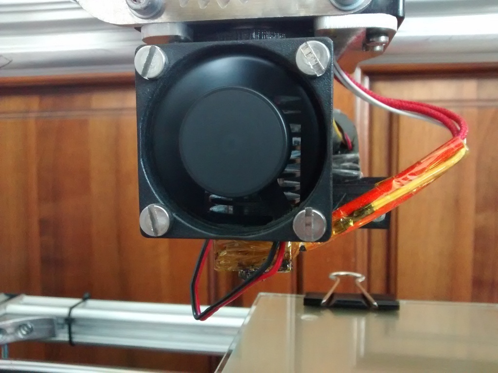 Archivo 3D gratis Soporte para hotend E3D v5 con ventilador de 40 mm ...