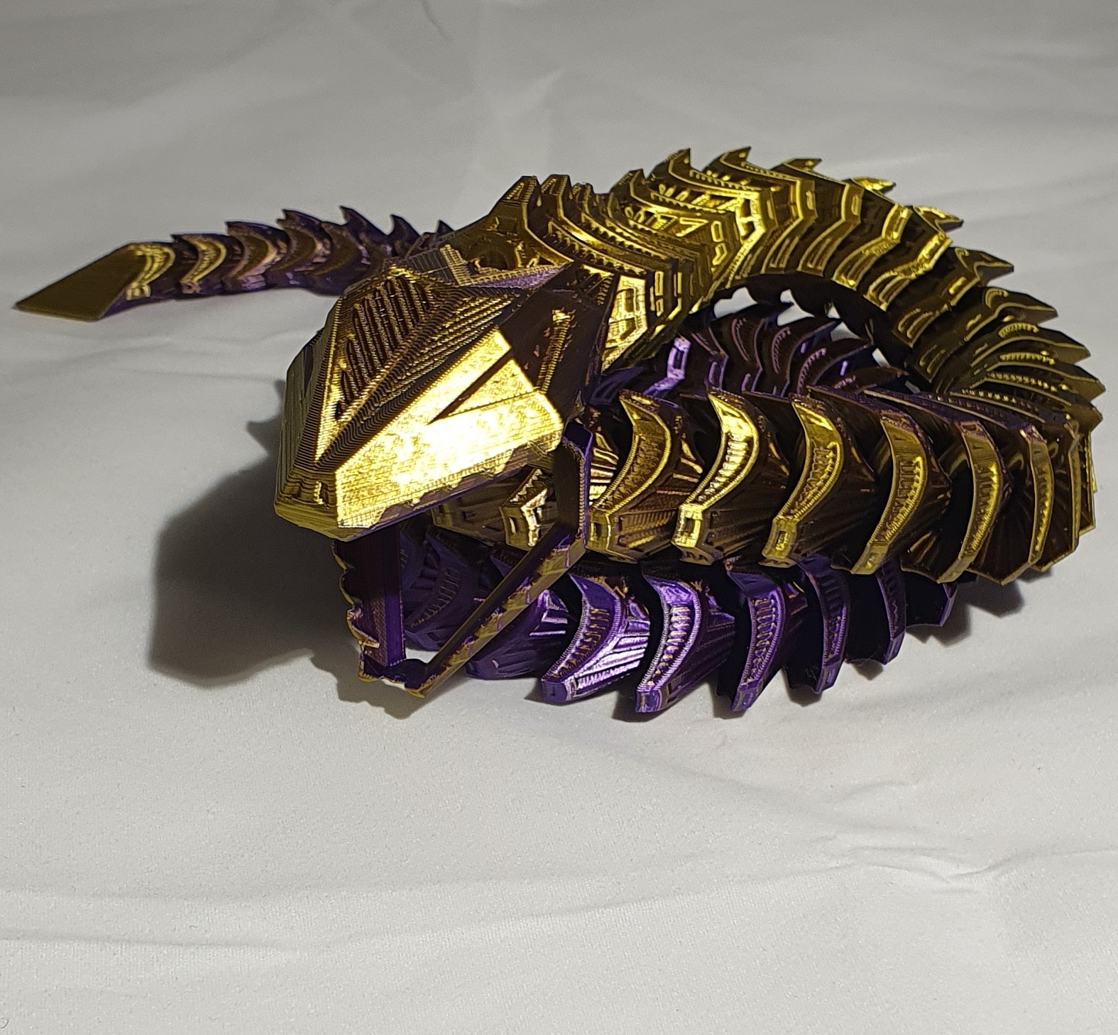 STL file ARTICULATED ROBOT SNAKE FEMALE print-in-place 🤖・3D printer ...