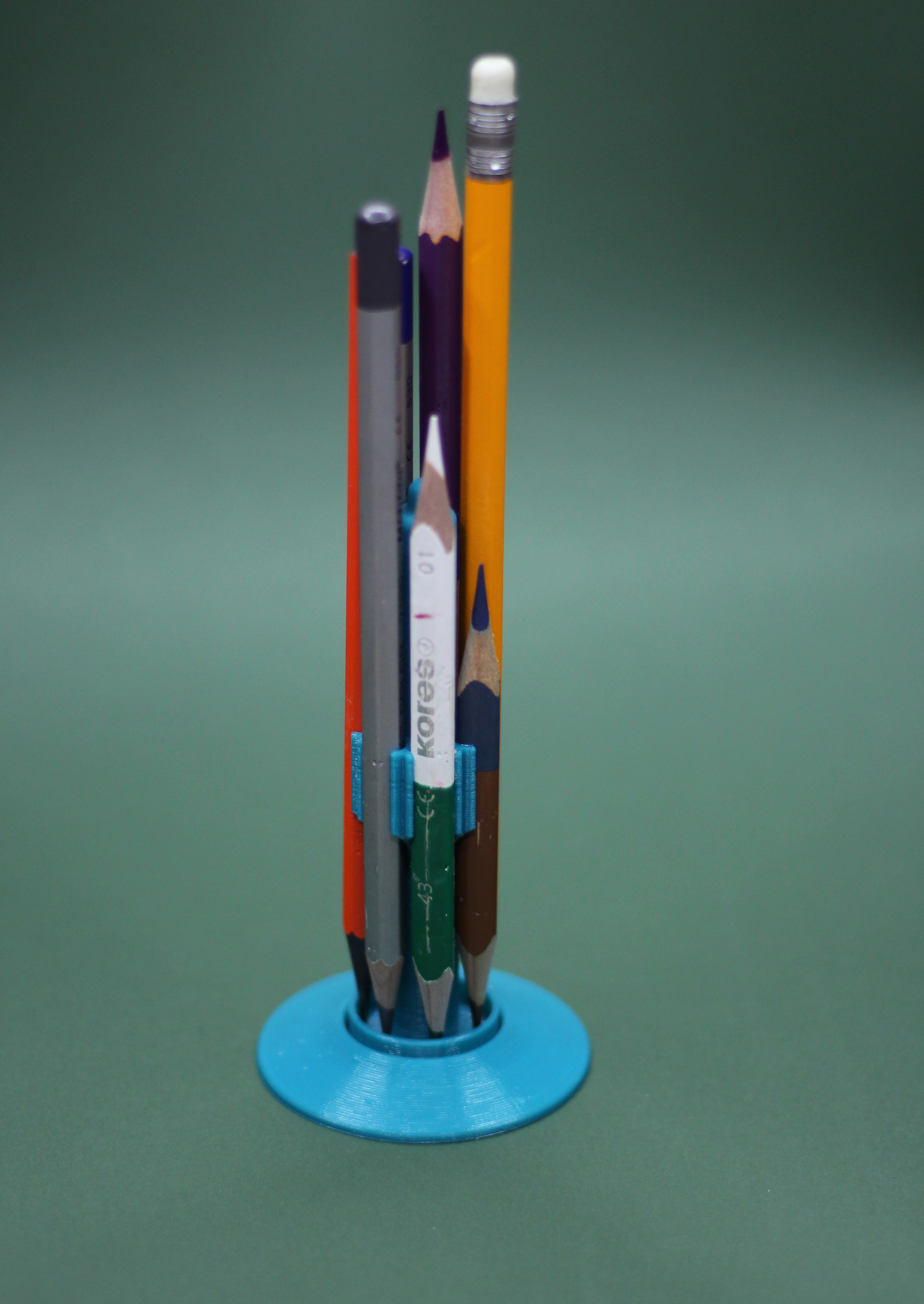 Free STL file Pencils 2go Holder・Object to download and to 3D print・Cults