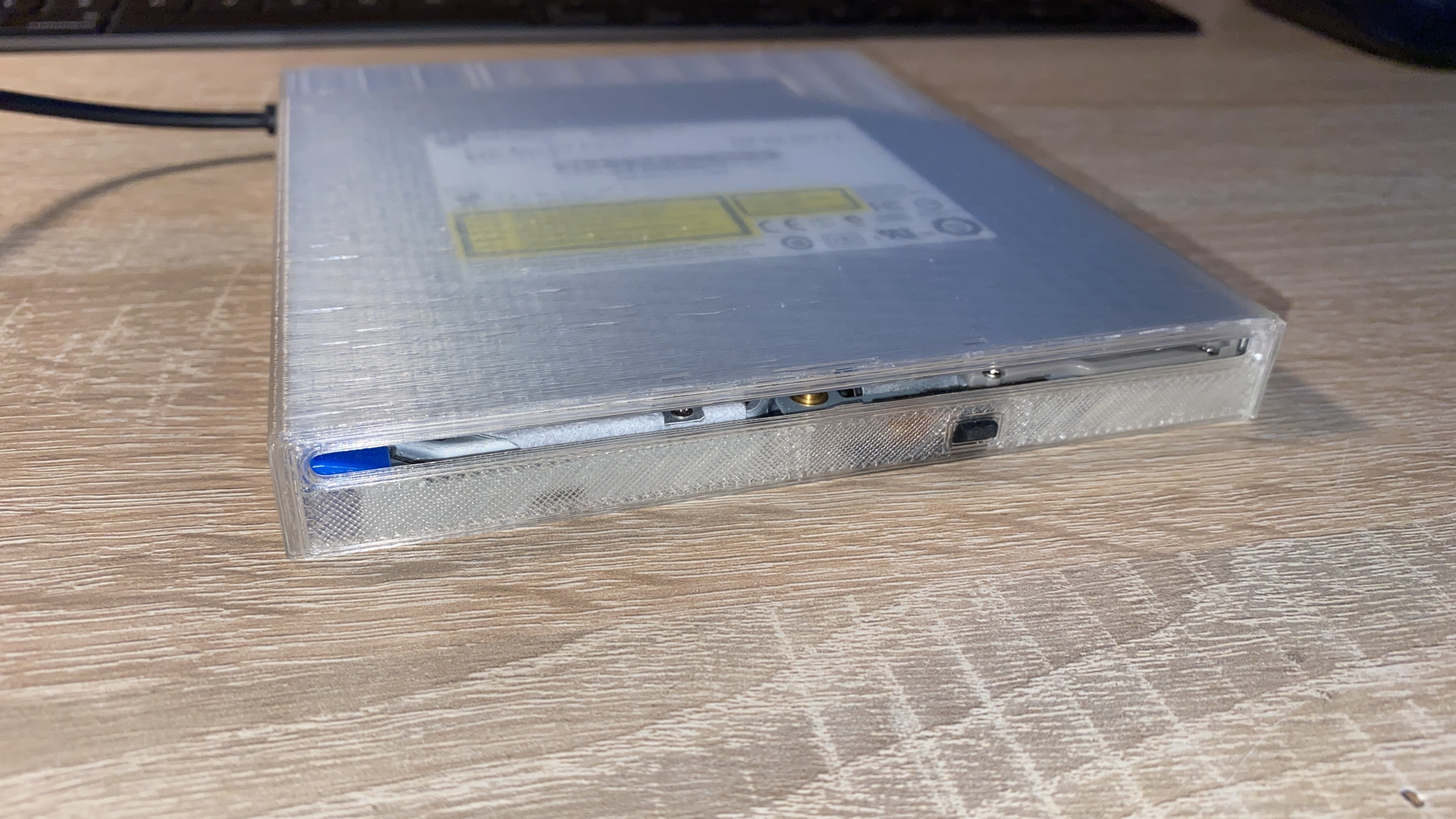 Archivo STL slim_dvd_box・Modelo para descargar y imprimir en 3D・Cults