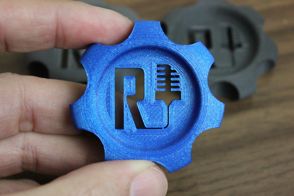 Free 3D file Review3d Maker Coin 🪙・3D printable object to download・Cults