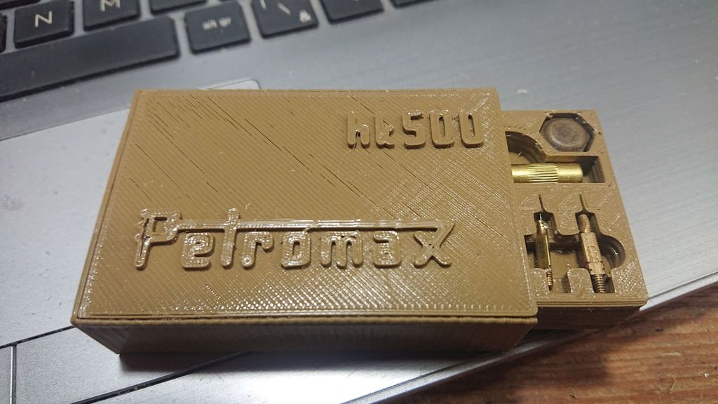 Fichier 3D gratuit La boîte de pièces détachées pour les lanternes ...