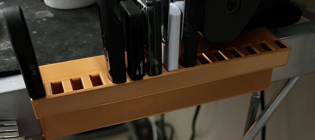 Free STL file desk mounted USB stick holder・3D printing idea to ...