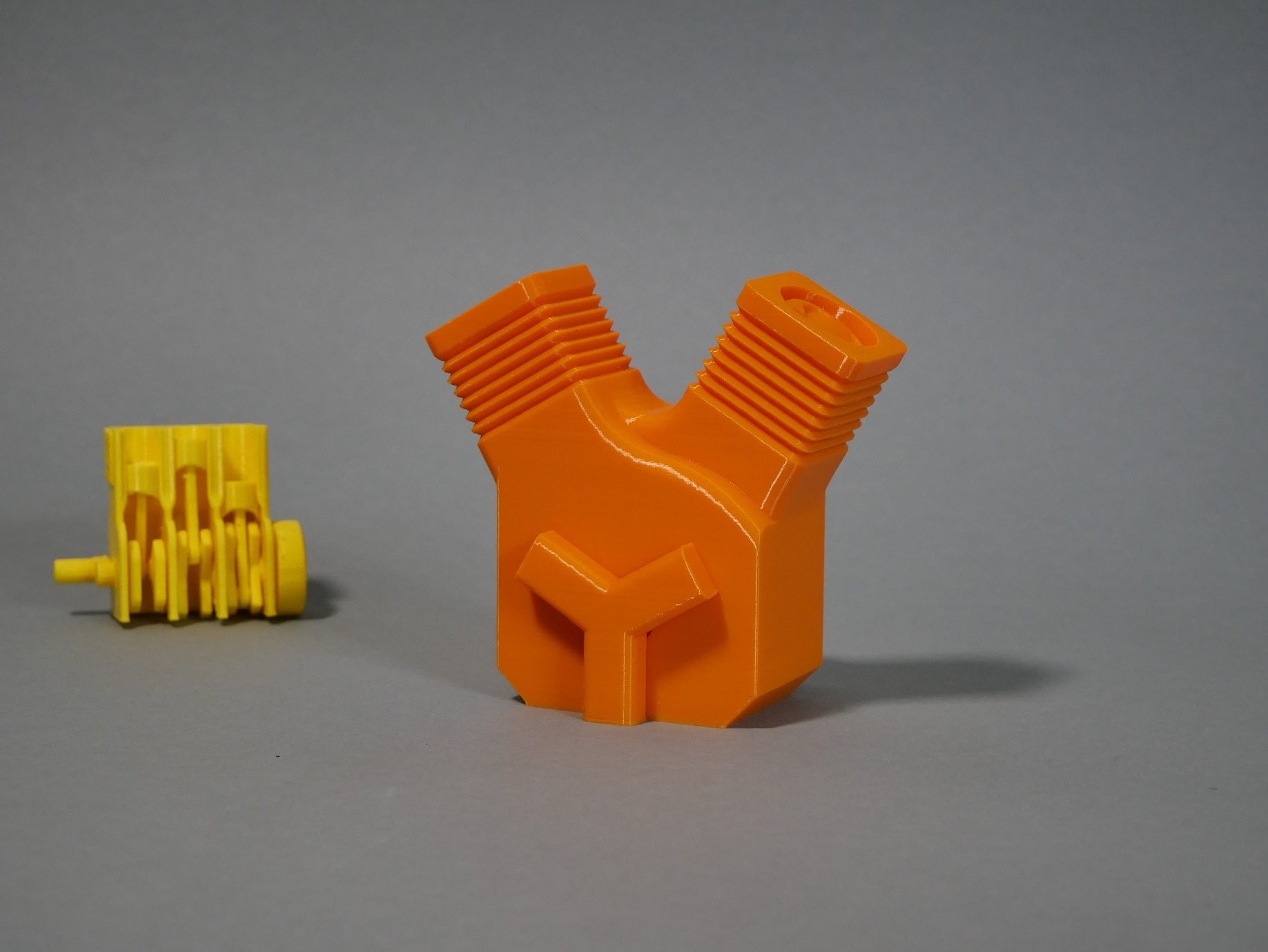 Free STL file Print in Place V-Twin Engine! 📱・3D printing model to ...