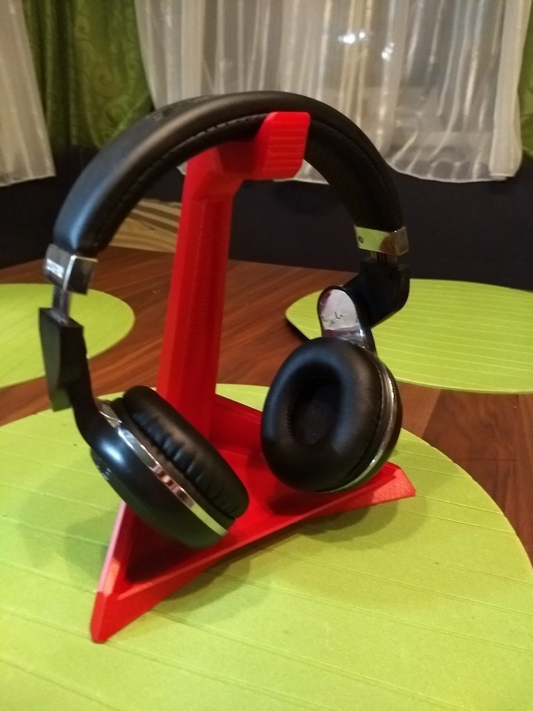 STL file Headset stand 🏢・Model to download and 3D print・Cults