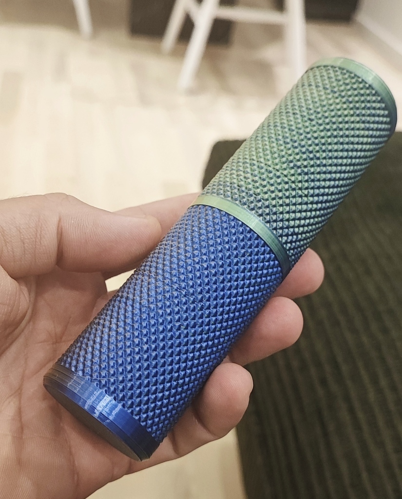 Free 3D file Tube Container・3D printer model to download・Cults