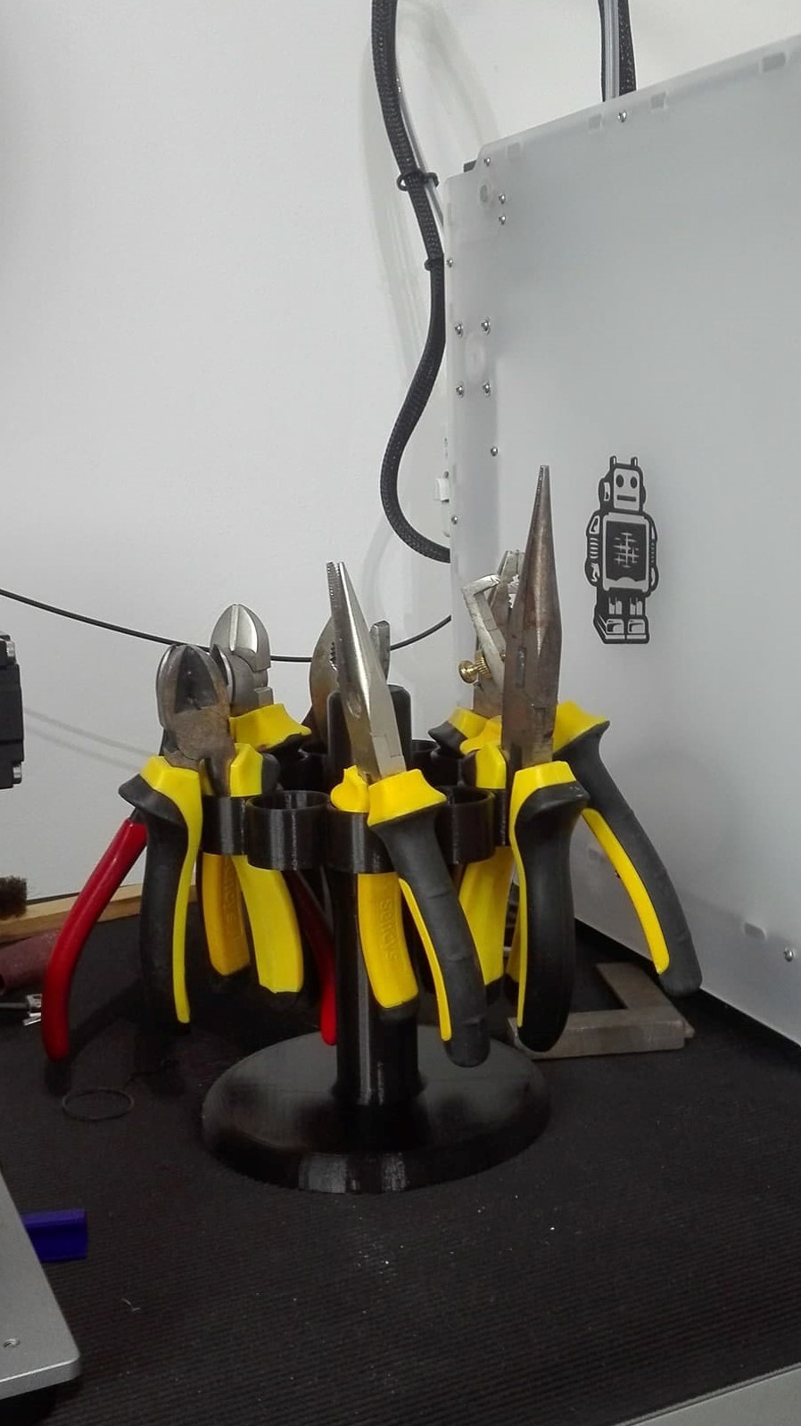 Free STL file Tool organizer (mill)・Template to download and 3D print・Cults