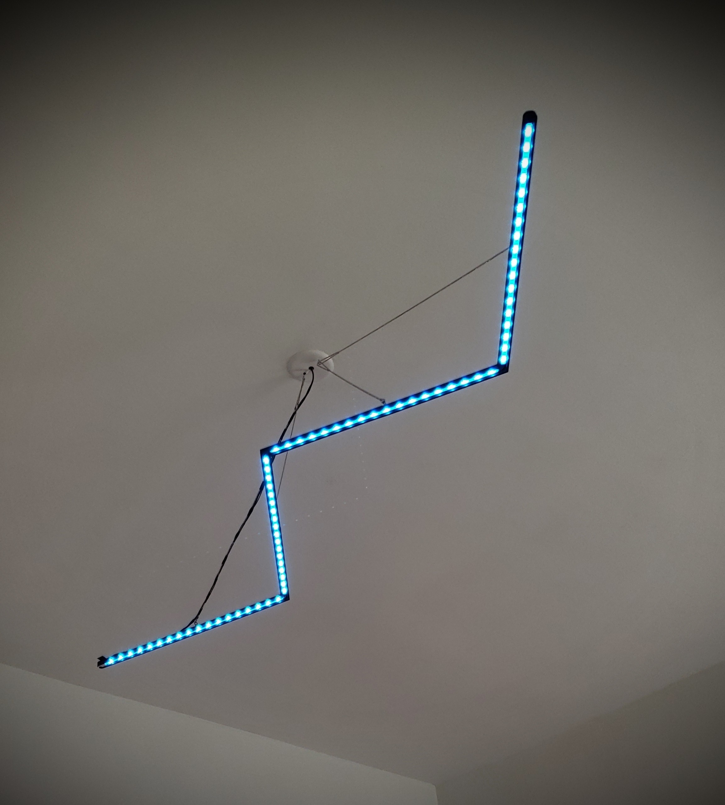 STL file Lamp, led, architecture, illumination, ceiling, decoration ...