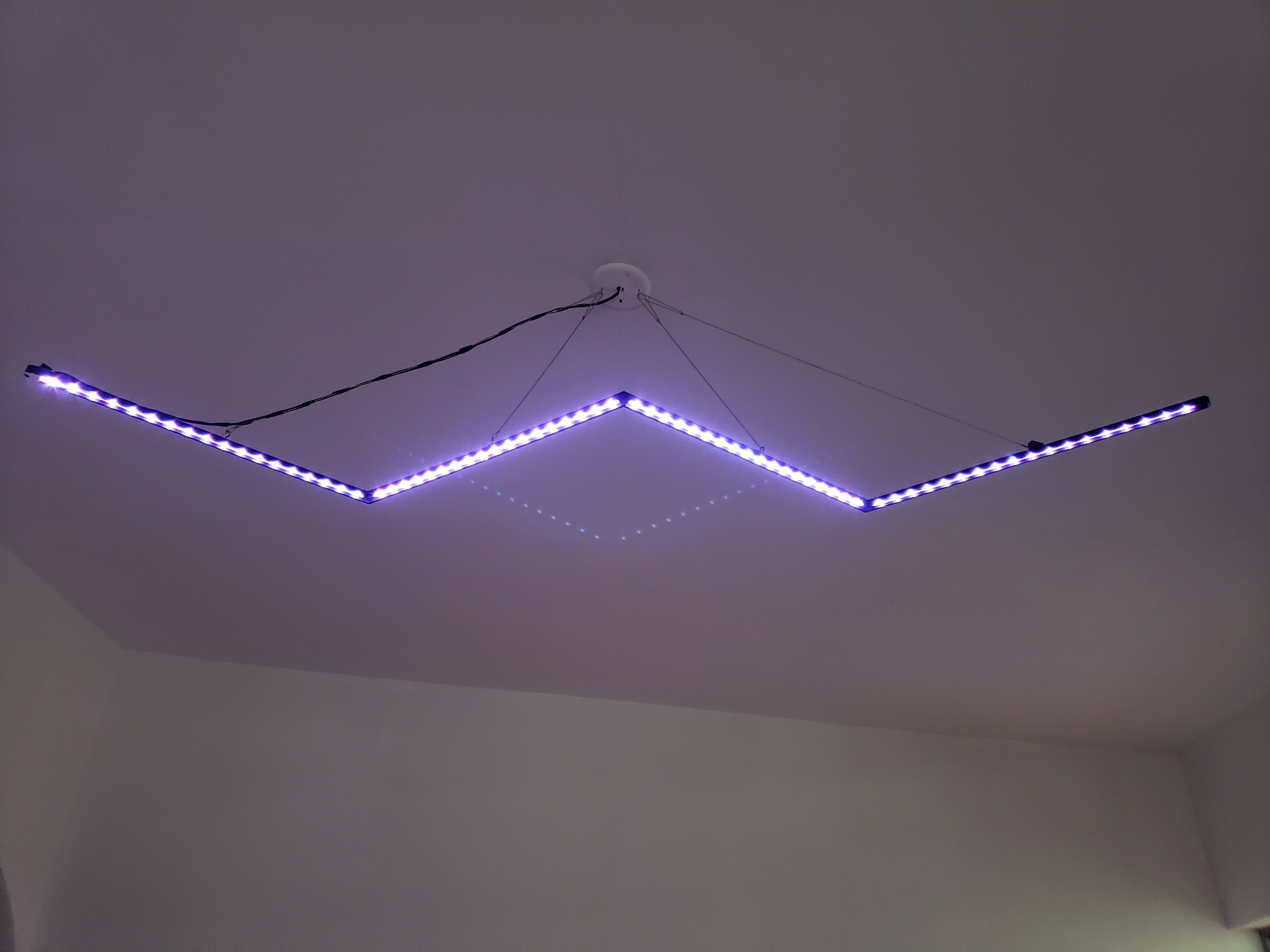 STL file Lamp, led, architecture, illumination, ceiling, decoration ...