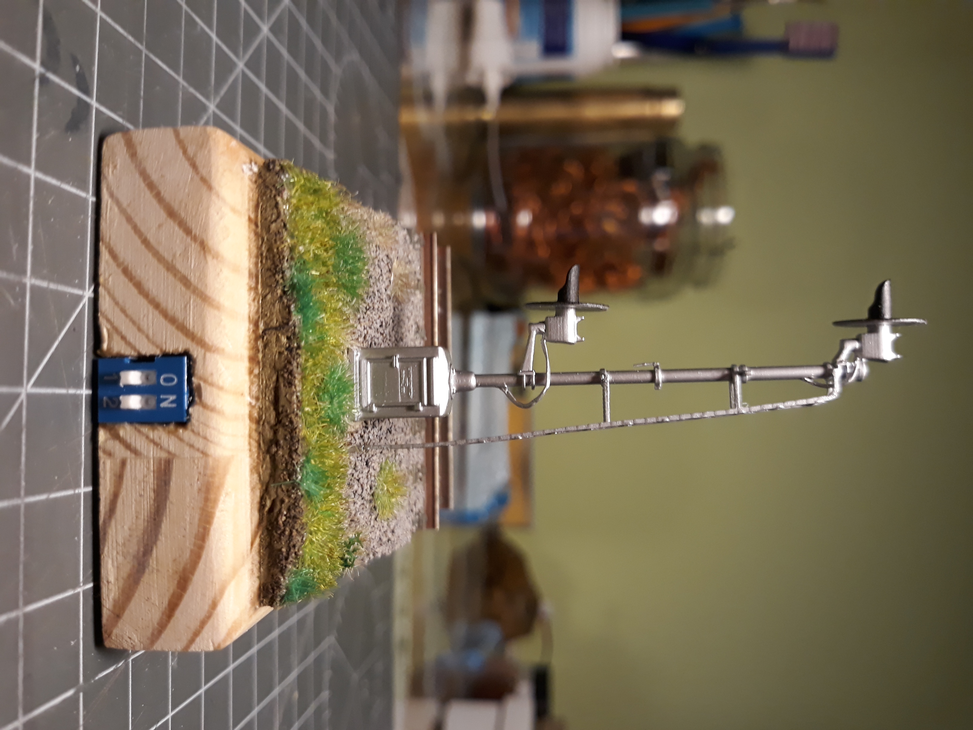 3D file HO Railroad signal 👽・3D print object to download・Cults