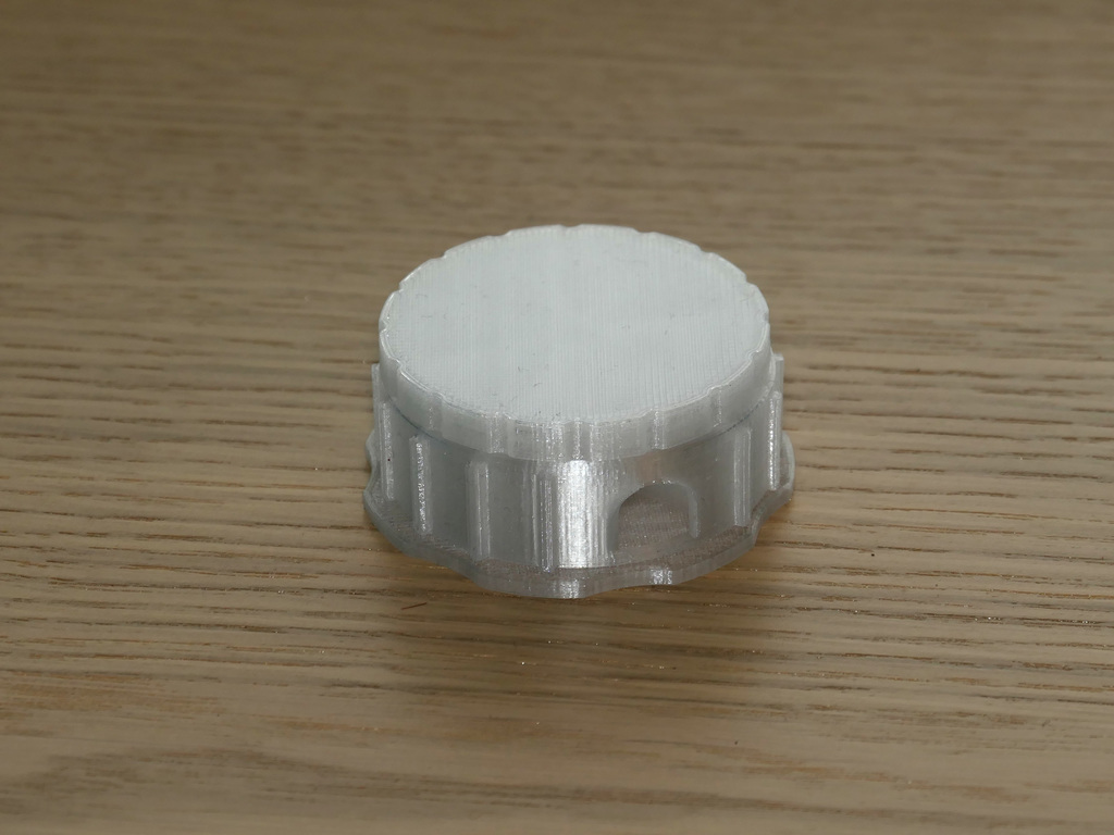 Free 3D file 7-Day Round Mini Pill Box・3D printing idea to download・Cults