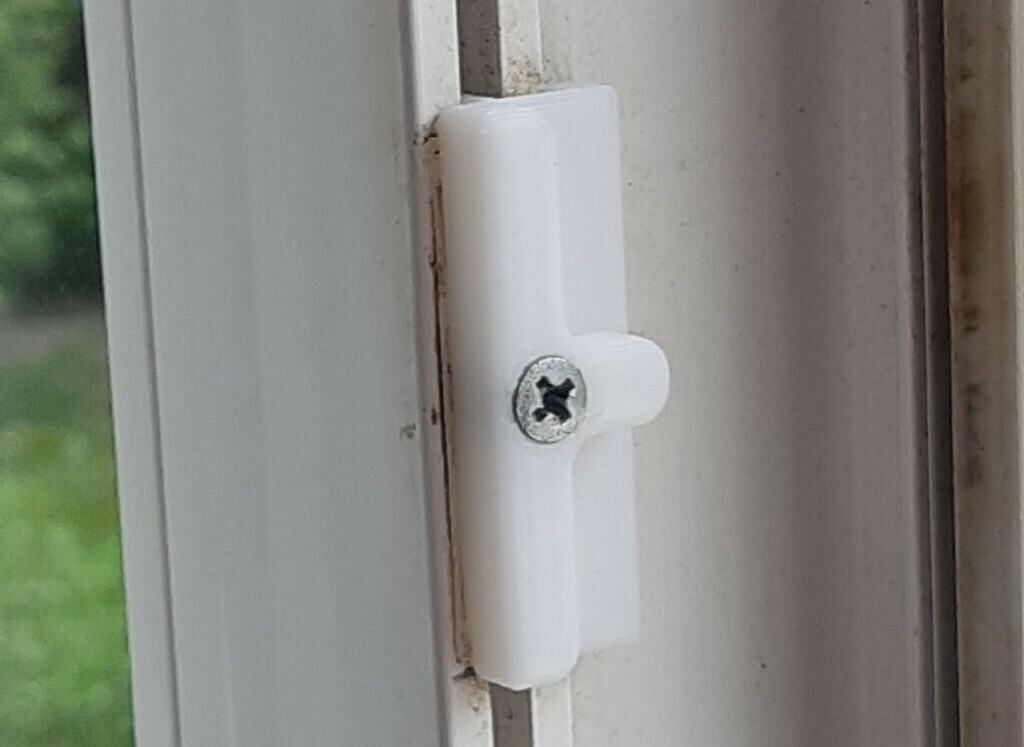 Free 3D file Window roller striker / Gache de galet 🪟・3D printer design ...