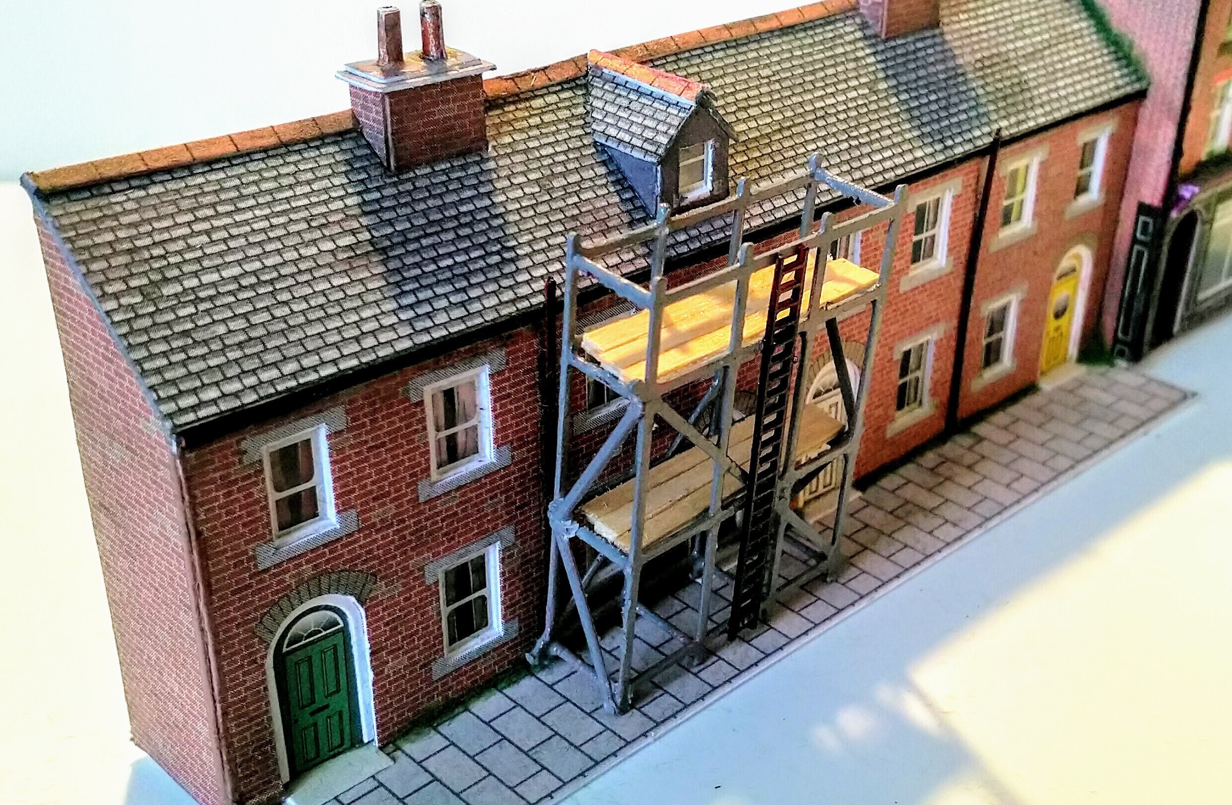 Free STL file N Scale Scaffold 🎨・Object to download and to 3D print・Cults