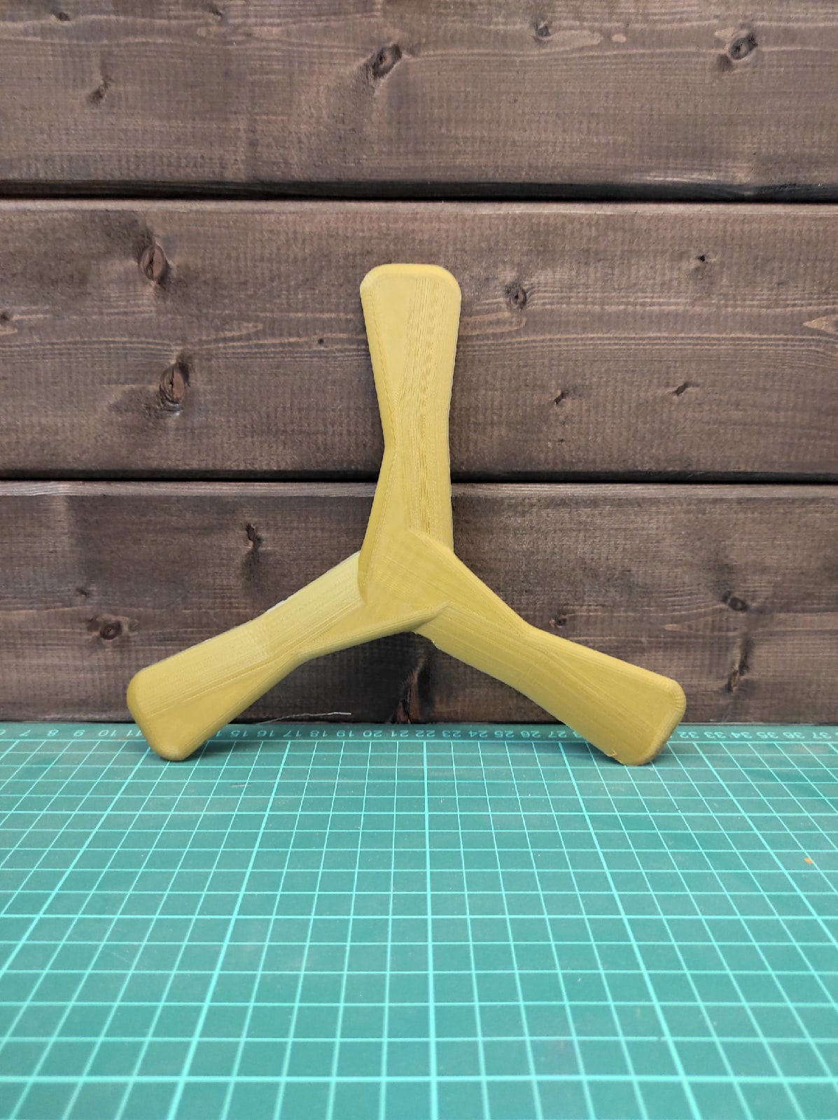STL file BOOMERANG Three wings Classic・3D printing template to download ...