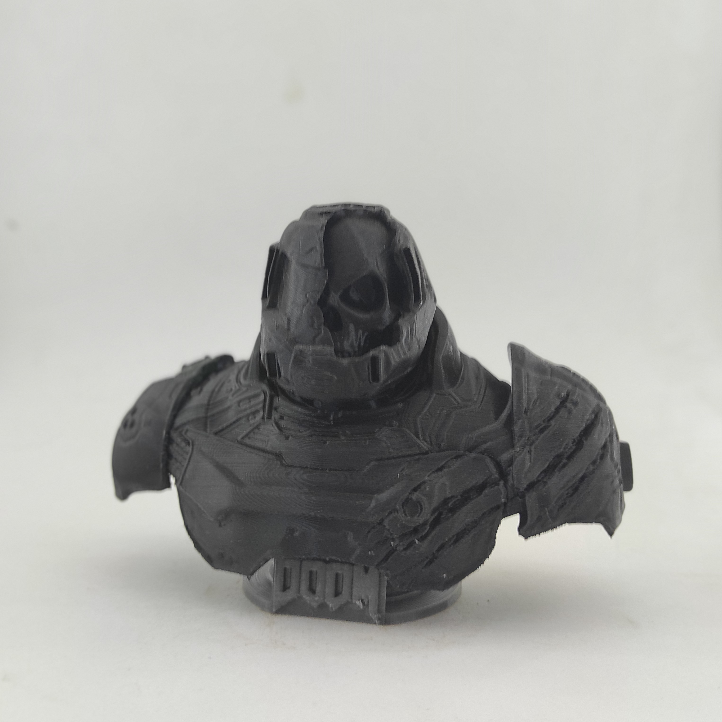 STL file DOOM SLAYER skull 💀・Template to download and 3D print・Cults