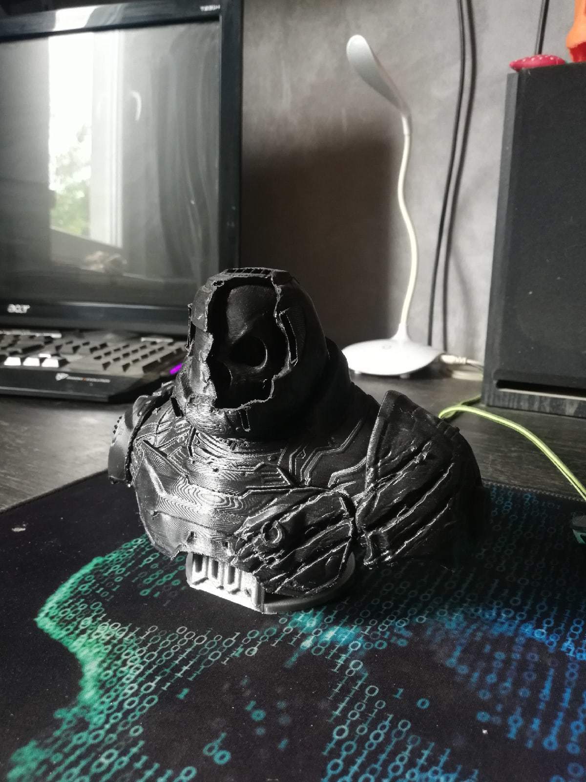 STL file DOOM SLAYER skull 💀・Template to download and 3D print・Cults