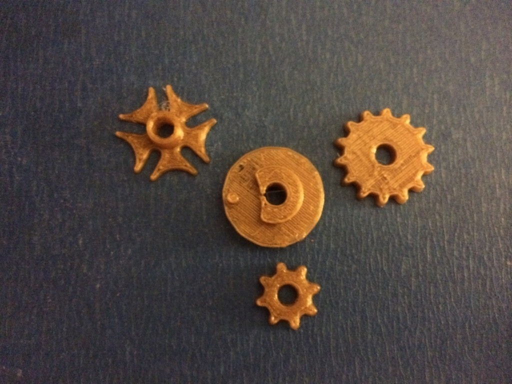 Free STL file Snap-Together Valentine Gears Pin and Pendant・3D printing ...