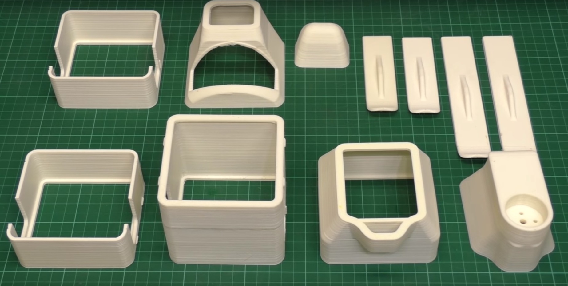 STL file RC snowmobile・3D printer design to download・Cults