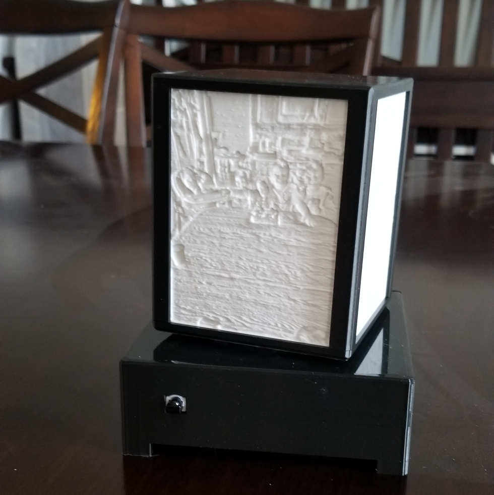 Free STL file rotating lithophane cube 🏠・3D printable design to ...