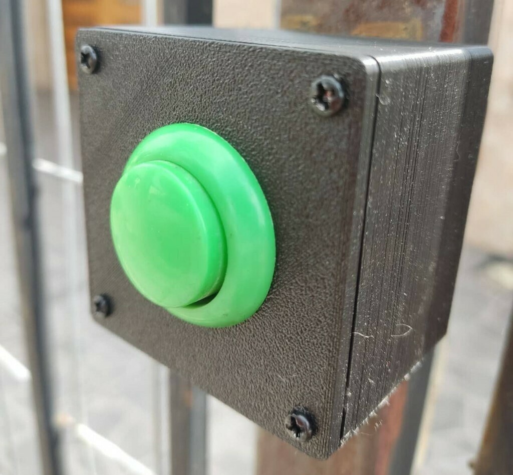 Free 3D file Arcade Button Doorbell box・3D print design to download・Cults