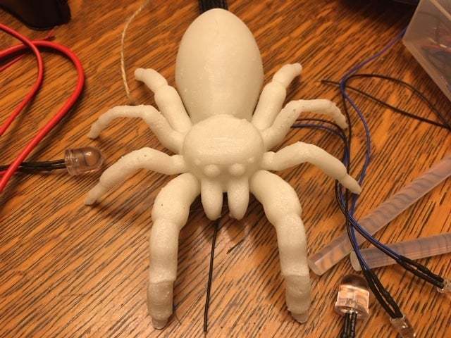 Free STL file Jumping Spider Light 🕷️・3D printing model to download・Cults