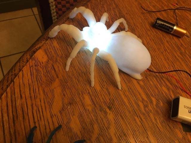 Free STL file Jumping Spider Light 🕷️・3D printing model to download・Cults