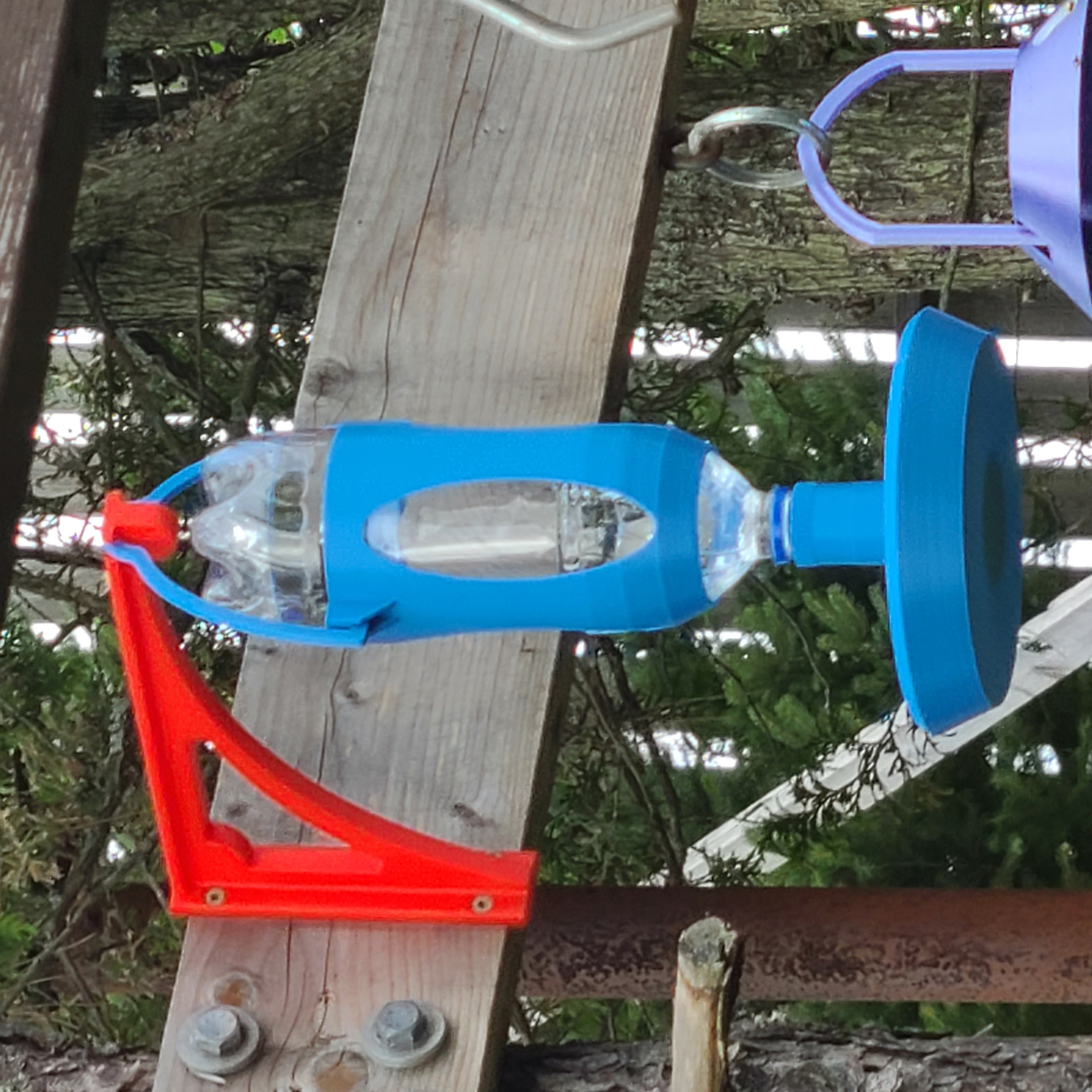 STL file Hanging Bird Bath・Model to download and 3D print・Cults