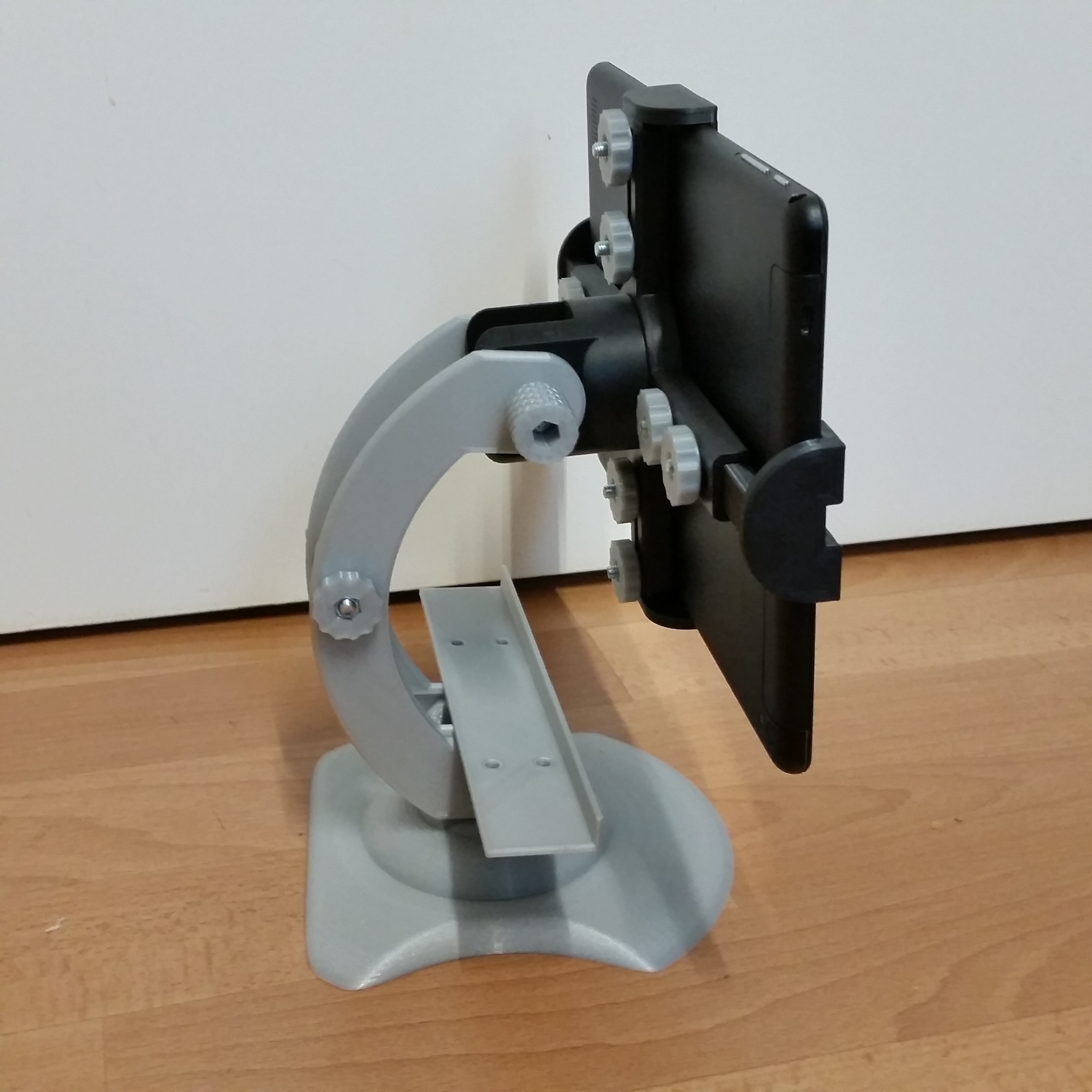 Free STL file universal Tablet Halter (V2) 🔧・3D printable model to ...