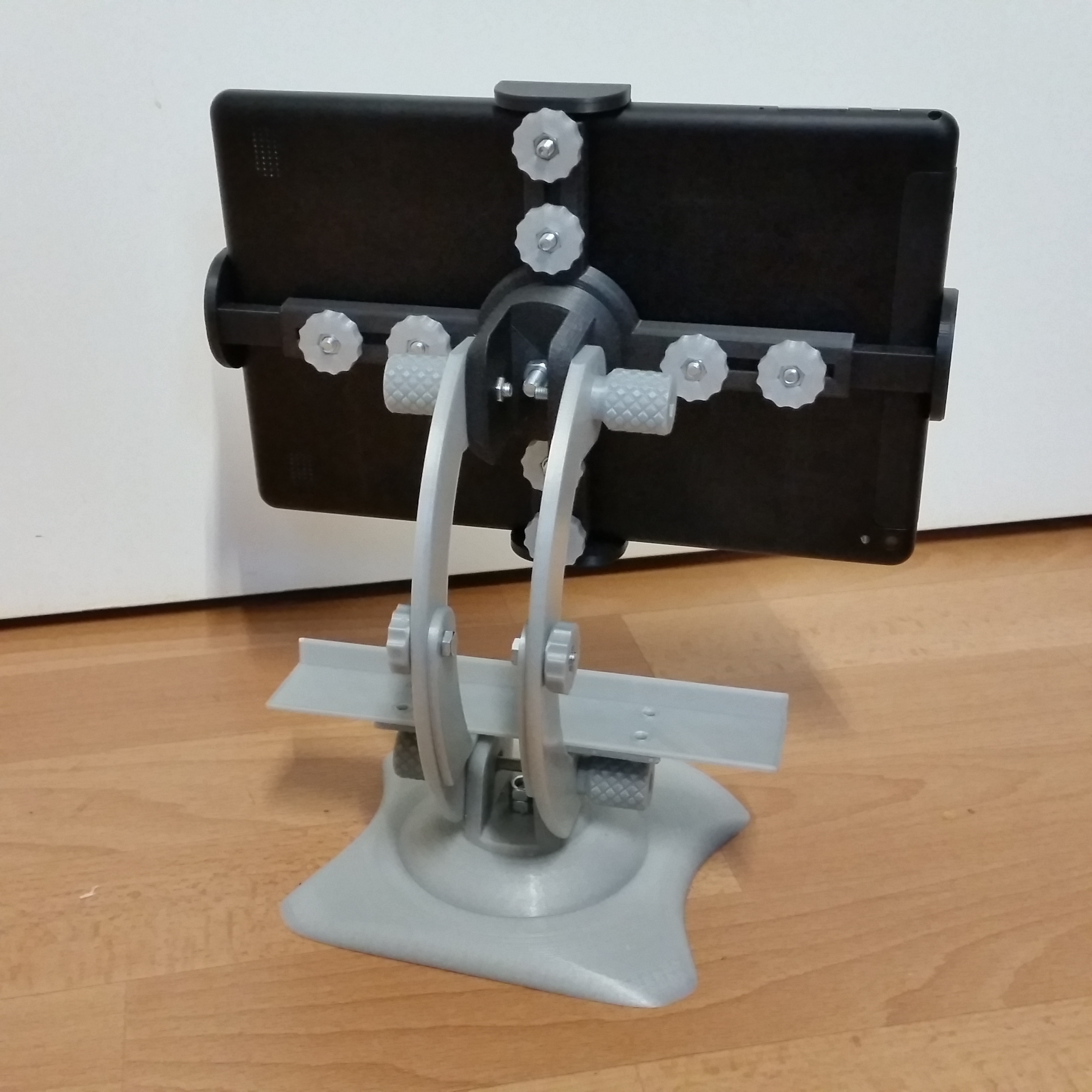 Free STL file universal Tablet Halter (V2) 🔧・3D printable model to ...